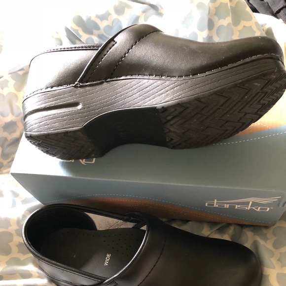 Dansko | Shoes | Dansko Nurse Shoes | Poshmark